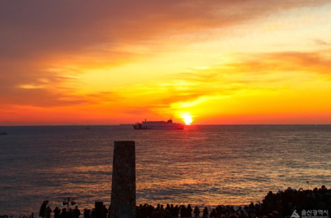 6. 경상북도 포항시 호미곶